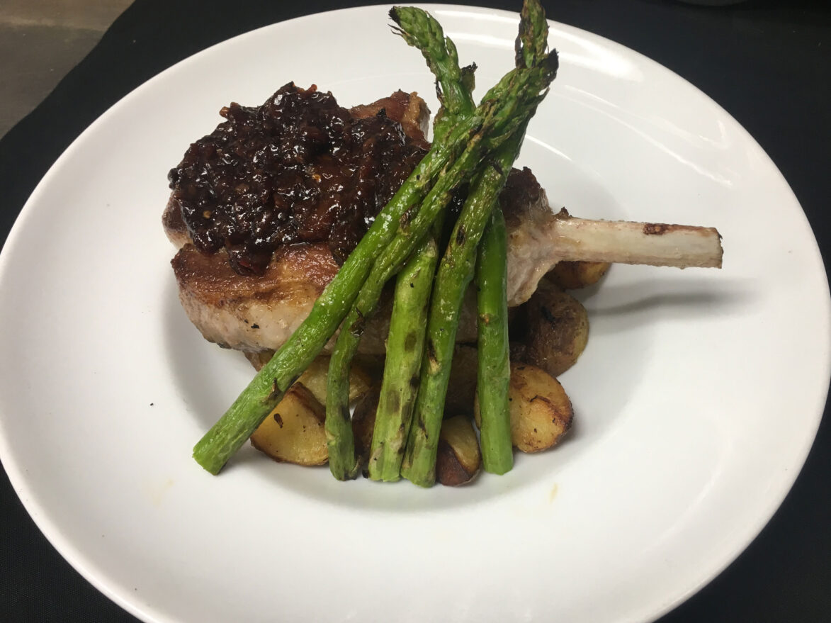 The Granfalloon – Restaurant & Sports Bar